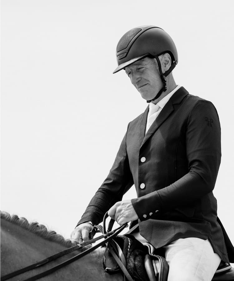 Pilot Series: immersion in the daily life of Gregory Cottard Horse Pilot