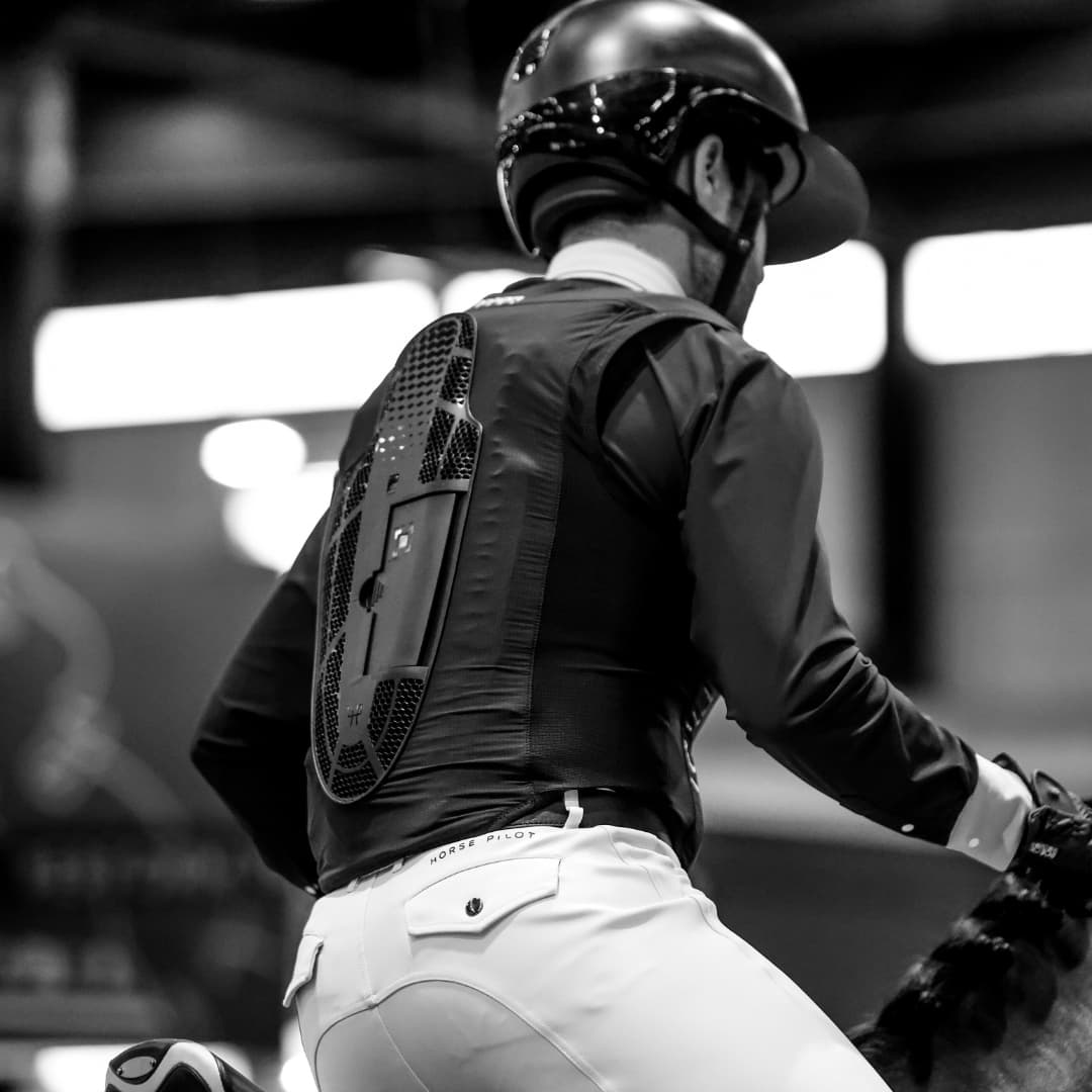 Horse Pilot • Technical equestrian clothing and equipment Horse Pilot