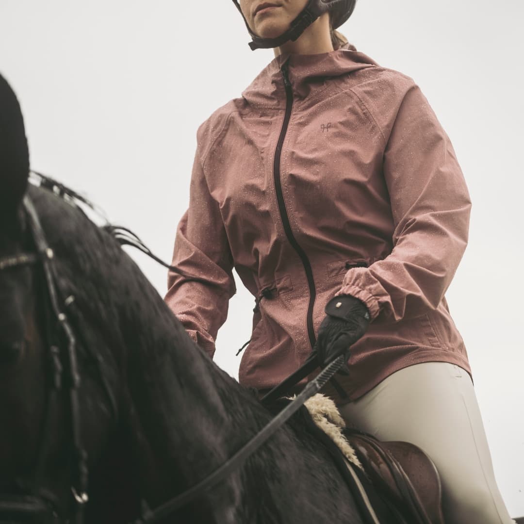 How to take care of your rain jackets? Horse Pilot