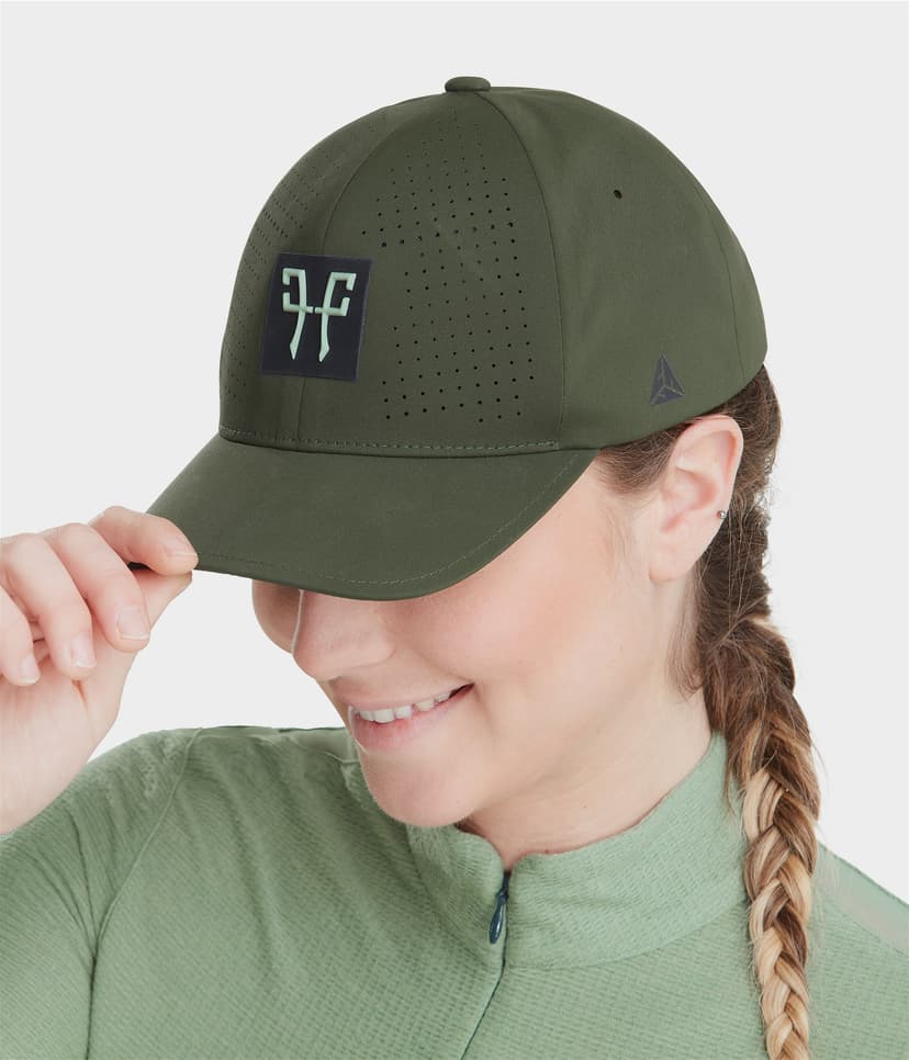 Alpha Cap • Stretch & Breathable Cap Horse Pilot
